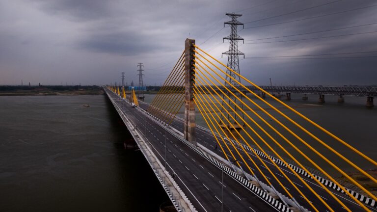 Bihar Partners with IIT Delhi to Build AI-Driven Bridge & Road Design ...